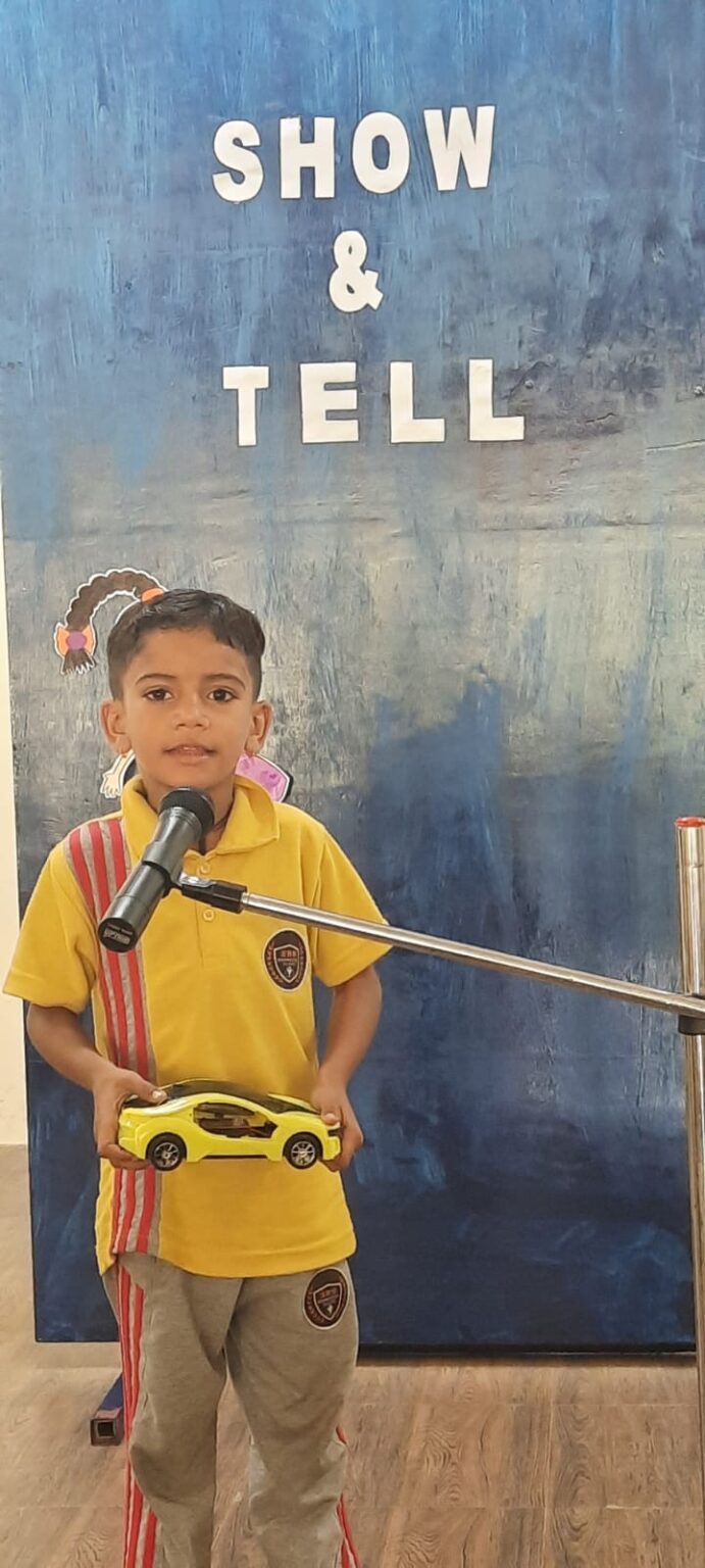 SHOW AND TELL ACTIVITY - SRM International School